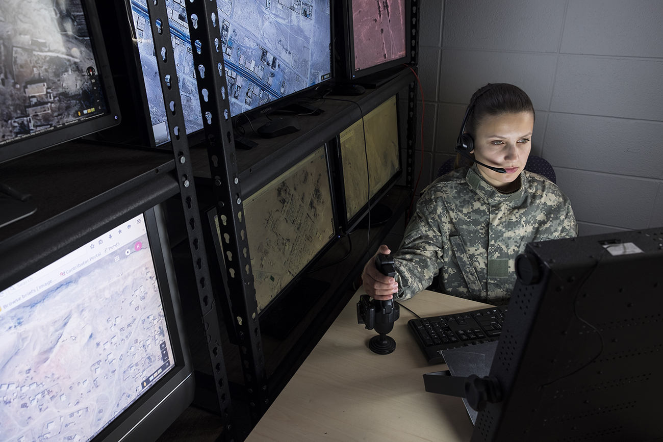Janina Dill discusses military use of drones - BBC Newshour | DPIR