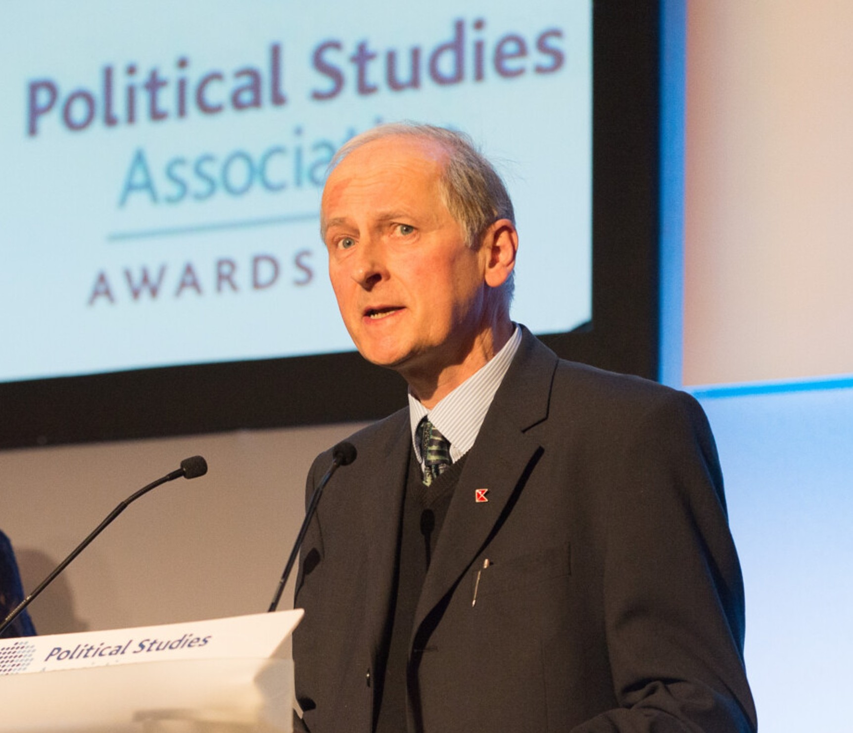 In memoriam: Professor Christopher Hood, CBE, FBA (1947-2025) | DPIR